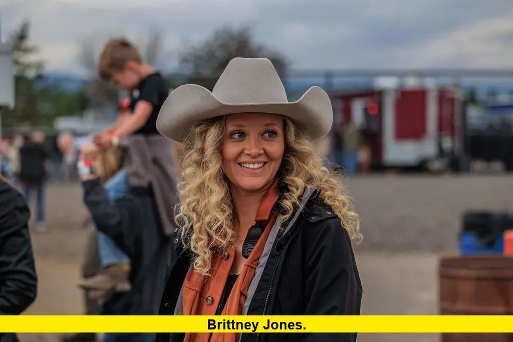 Brittney Jones Named as Brandon Blackstock's Partner in Butte Montana ...